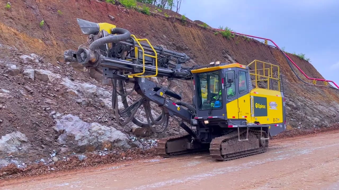 Explotec – "Lideres en perforación, voladura y manejo de explosivos"